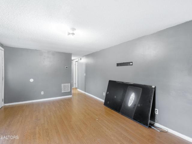 1224 Mountain View Circle