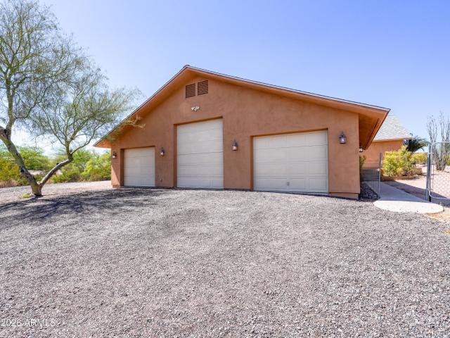 1224 n acacia road