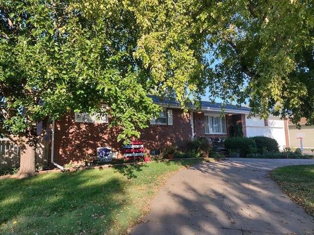 1224 N Ash St, Russell, KS 67665