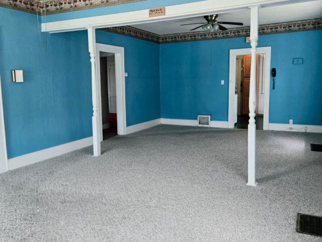 1224 N Broadway Avenue
