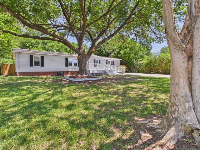 1224 Old Clubhouse RD