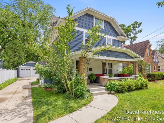 1224 Benjamin Avenue