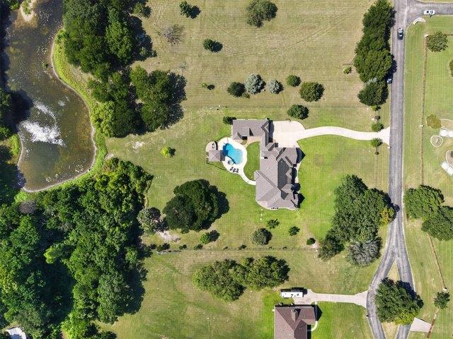 1224 Boling Ranch Rd N, Azle, TX 76020