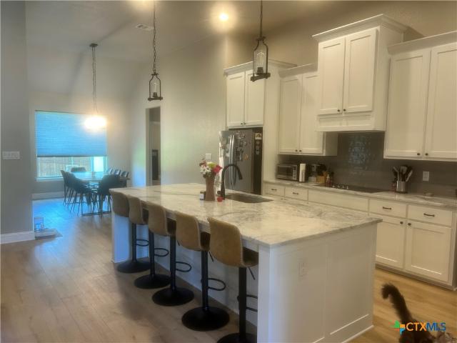 1224 Brody Way