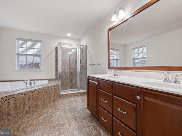 1224 Caitlin Way, New Castle, DE 19720 | MLS #DENC2098