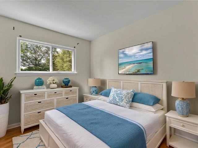1224 Green Cedar LN