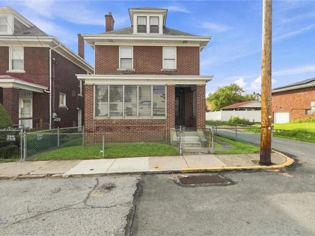 1224 Holmes St, McKees Rocks, PA 15136
