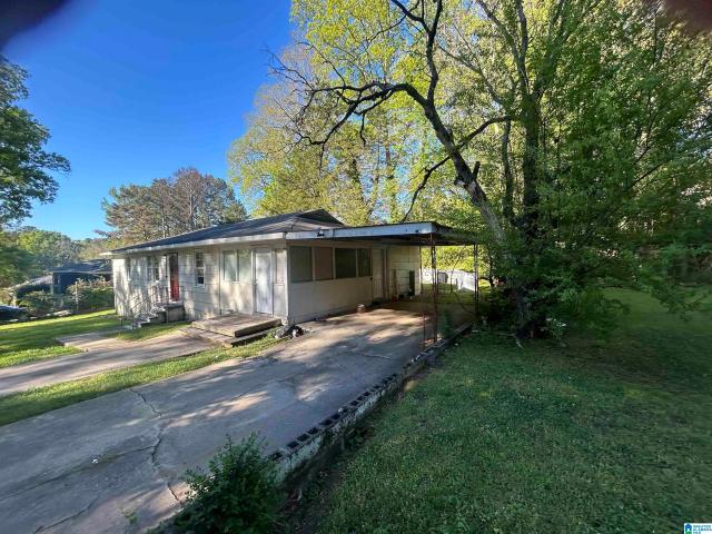 1224 Lynn Acres Drive