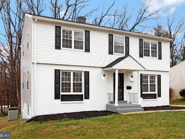 1224 Pleasant Valley Dr, Baltimore, MD 21228 | MLS #MDBC2152 | Compass