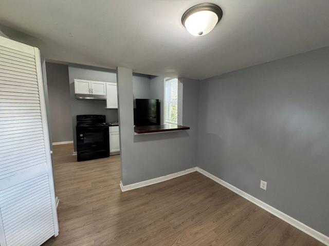 1224 S Belmont 1 Bedroom Apartment for Rent at 1224 S Belmont Ave, Indianapolis, IN 46221 West Indianapolis