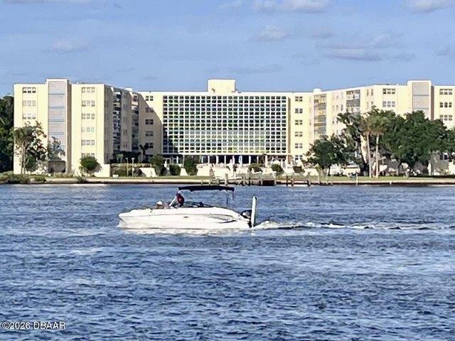1224 S Peninsula Dr Apt 614, Daytona Beach, FL 32118