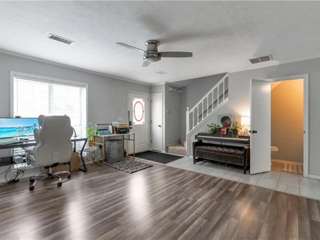 1224 Shelton Way