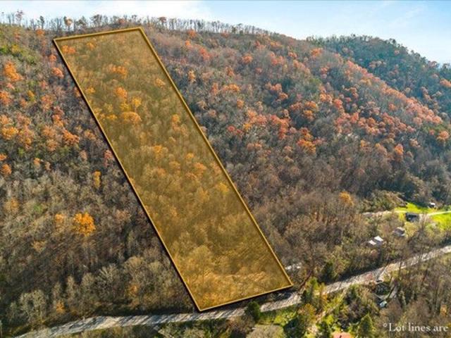 1224 Us # 25W, La Follette, TN 37766