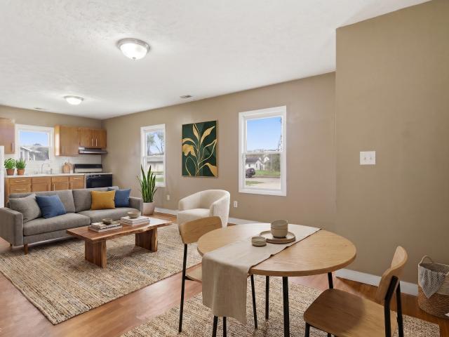 1224 W 13th St, Anderson, IN 46016 | MLS #22090 | Compass
