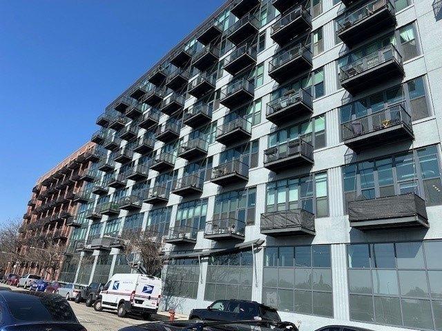 1224 W Van Buren St Apt 511, Chicago, IL 60607