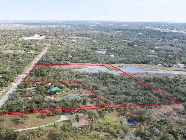 1224 Weeping Willow, Rockport, TX 78382
