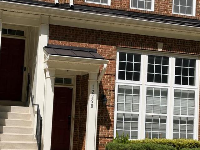 12250 Open View Lane # 811