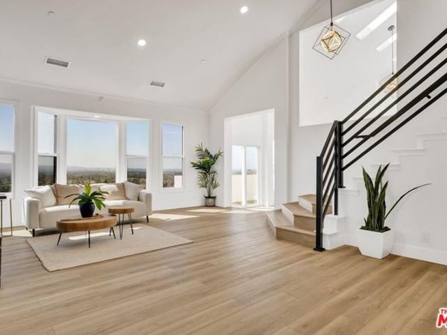 12254 Circula Panorama, North Tustin, CA 92705