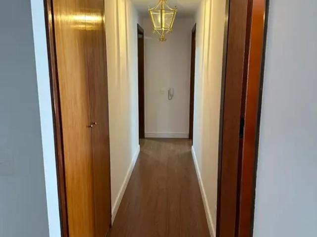 122579 Apartamento com locação comercial
