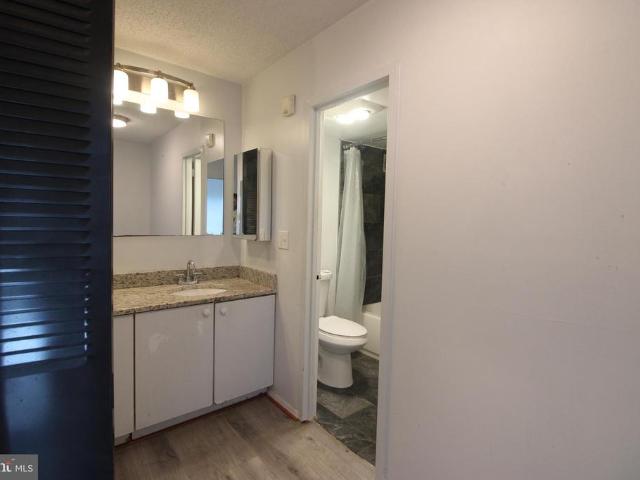 1225 Martha Custis Drive # 1206