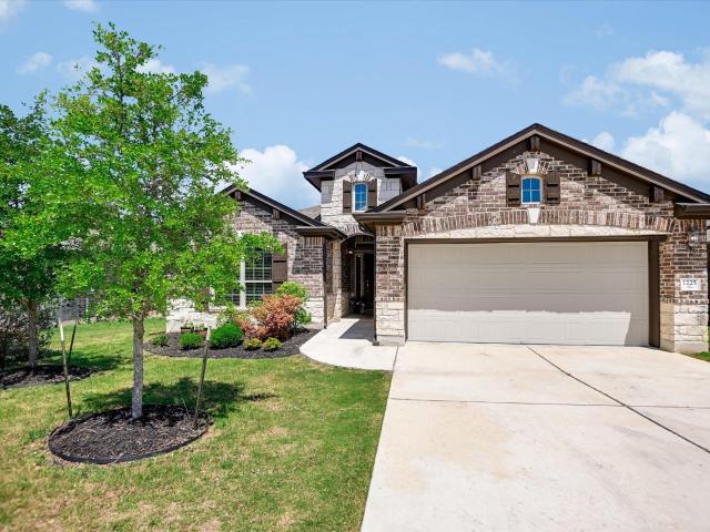 1225 Matt Ln