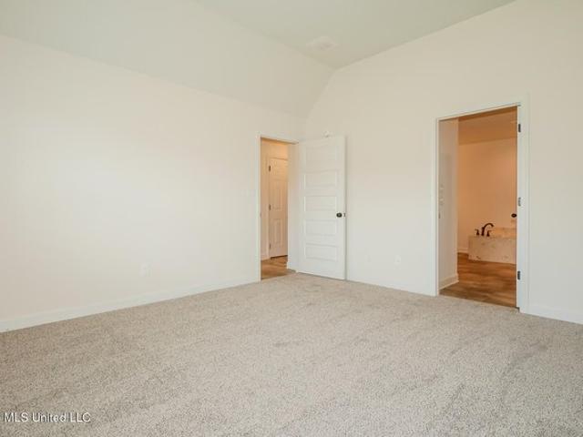 1225 McMillan Rd, Southaven, MS 38671