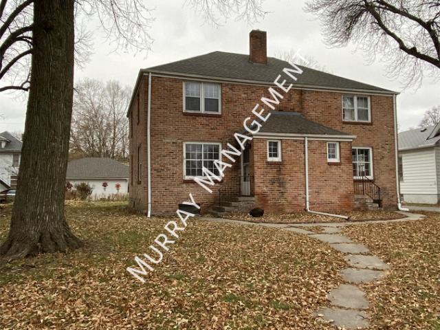 1225 N Main St, 2 beds, 1 full bath