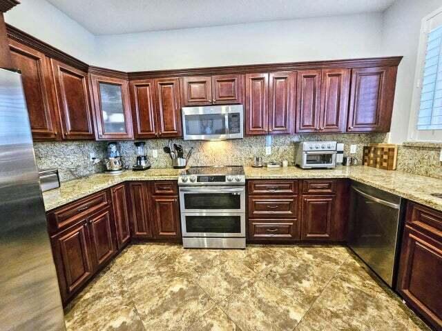 1225 Avondale Ln, West Palm Beach, FL 33409 | MLS #R11166