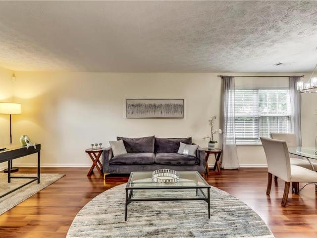 1225 Andrews Drive