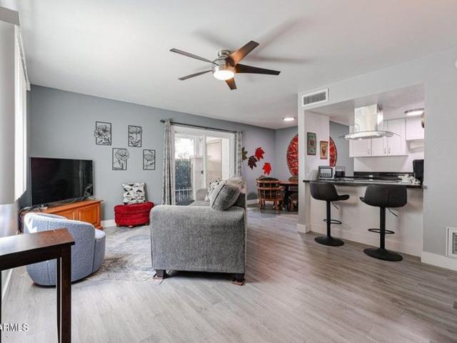 1225 E Lawrence Ln, Phoenix, AZ 85020