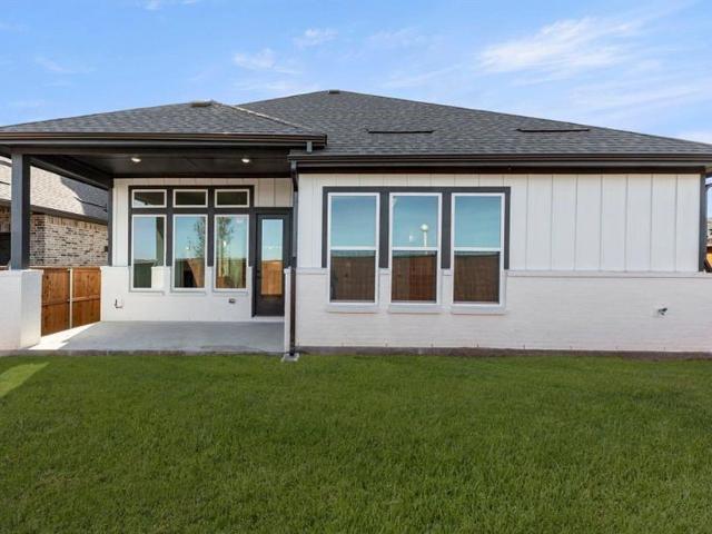 1225 Eclipse Way