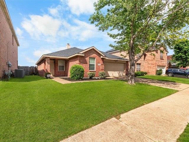 1225 Glencoe Dr, Glenn Heights, TX 75154