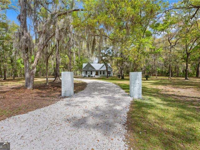1225 Julienton Drive NE