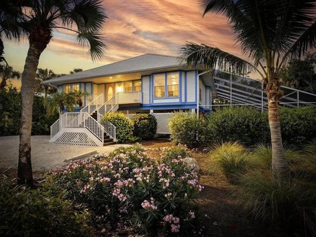 1225 Junonia St, Sanibel, FL 33957
