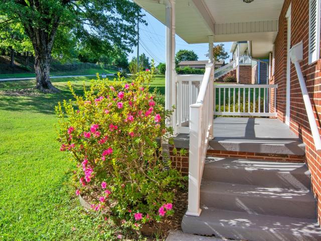 1225 Panorama Drive