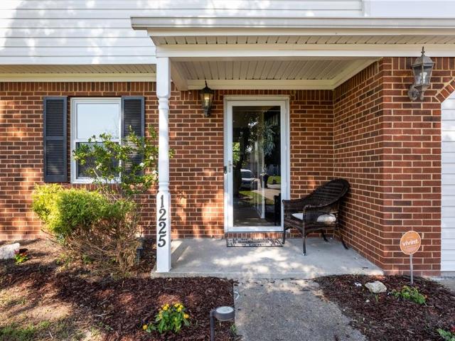 1225 Rockwood CT
