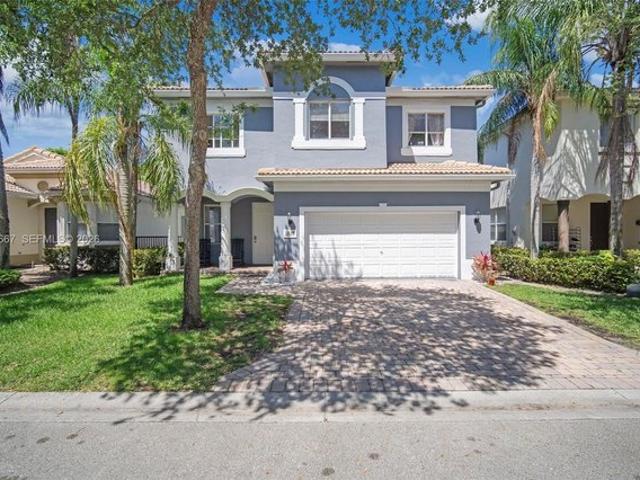 1225 Rosegate Blvd, Riviera Beach, FL 33404