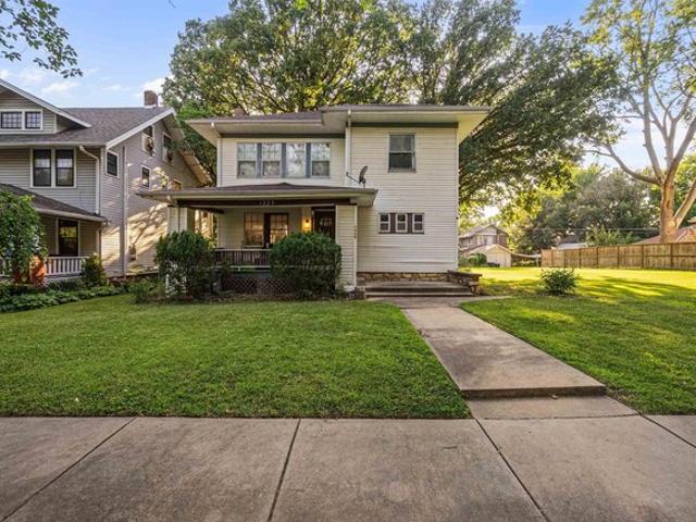 1225 SW College Ave, Topeka, KS 66604