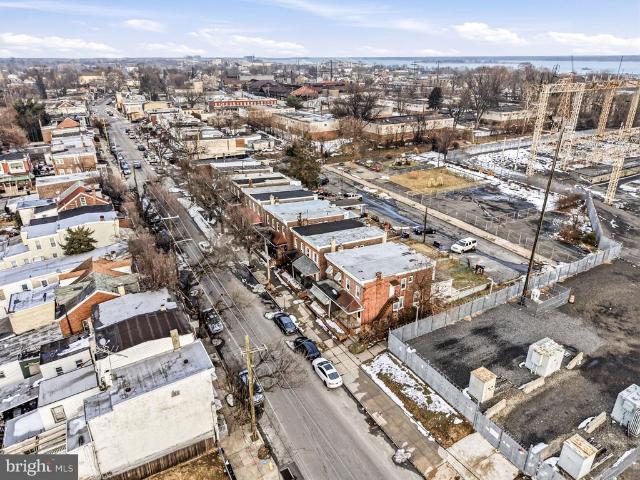 1225 W 7Th Street
