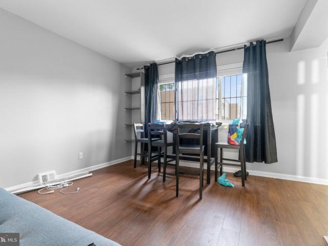 1225 W Diamond St, Philadelphia, PA 19122 | MLS #PAPH2597
