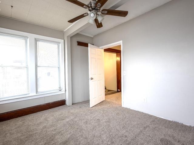 1225 W Osborne Street