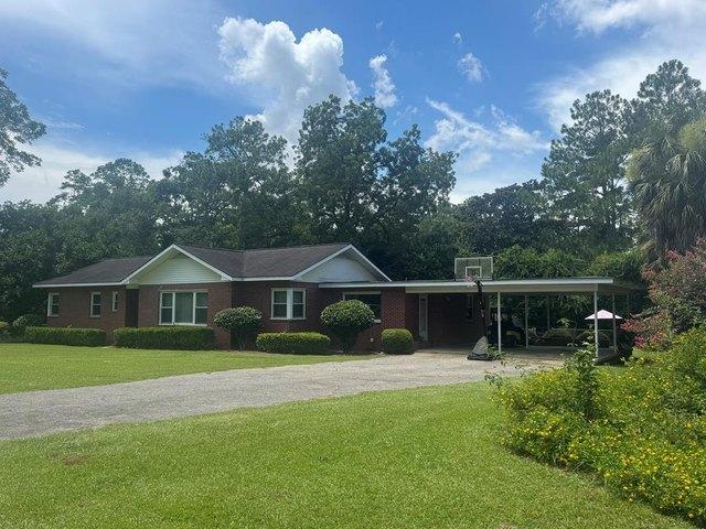 1225 4th St NW, Cairo, GA 39828