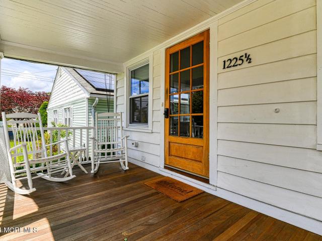 1225 6th Avenue Unit 1/2