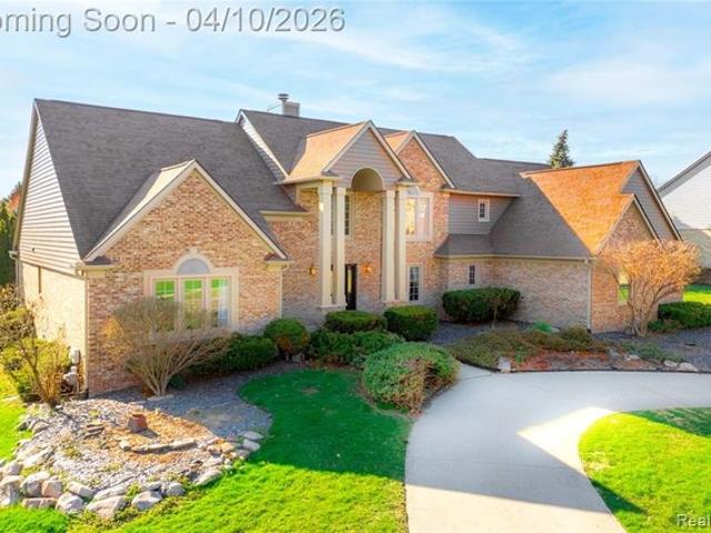12263 Howland Park Dr, Plymouth, MI 48170