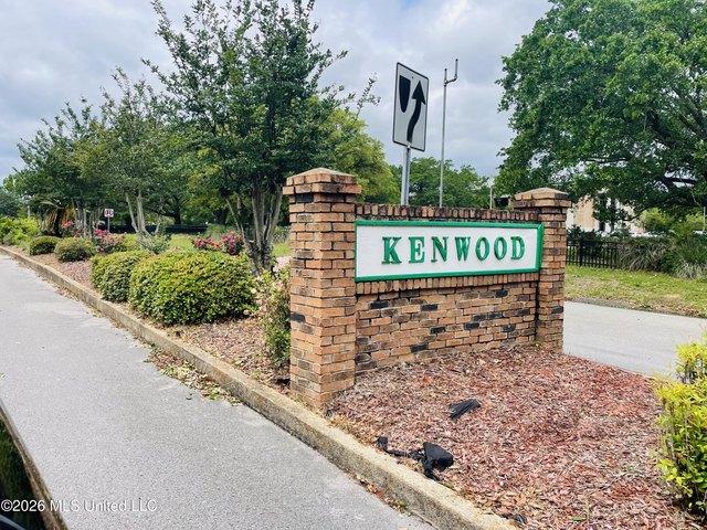 12263 Kencrest Dr, Gulfport, MS 39503