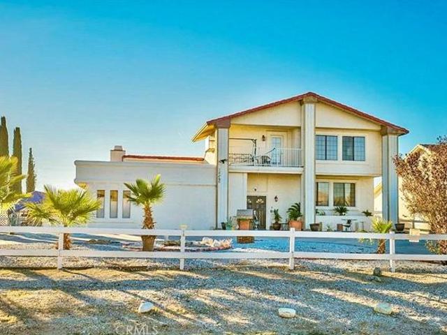 12260 Indian River Dr, Apple Valley, CA 92308