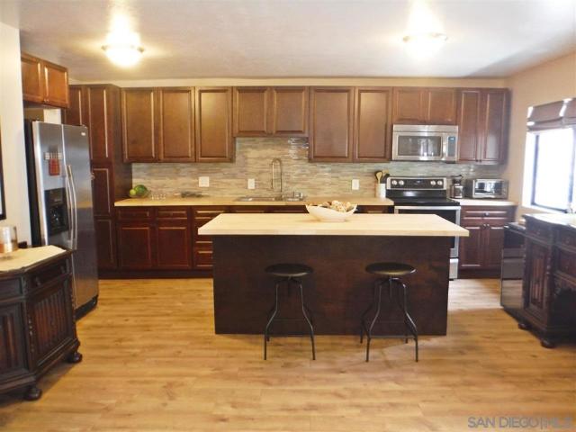 12261 Linroe Drive