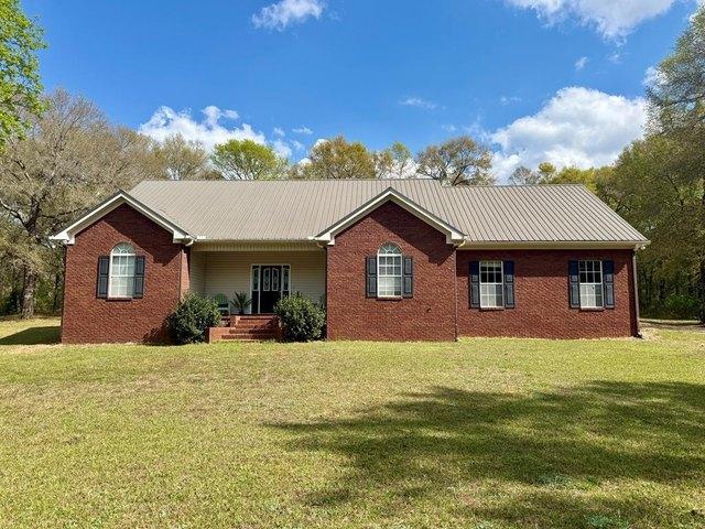 12268 County Road 41, Hartford, AL 36344