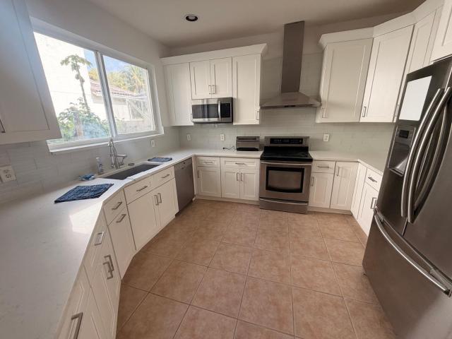 1226 Avondale Ln, West Palm Beach, FL 33409 | MLS #B26017