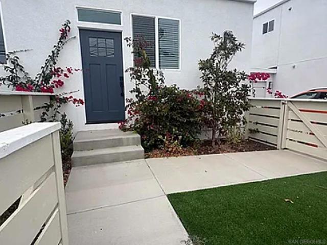 1226 Fern Ave 1